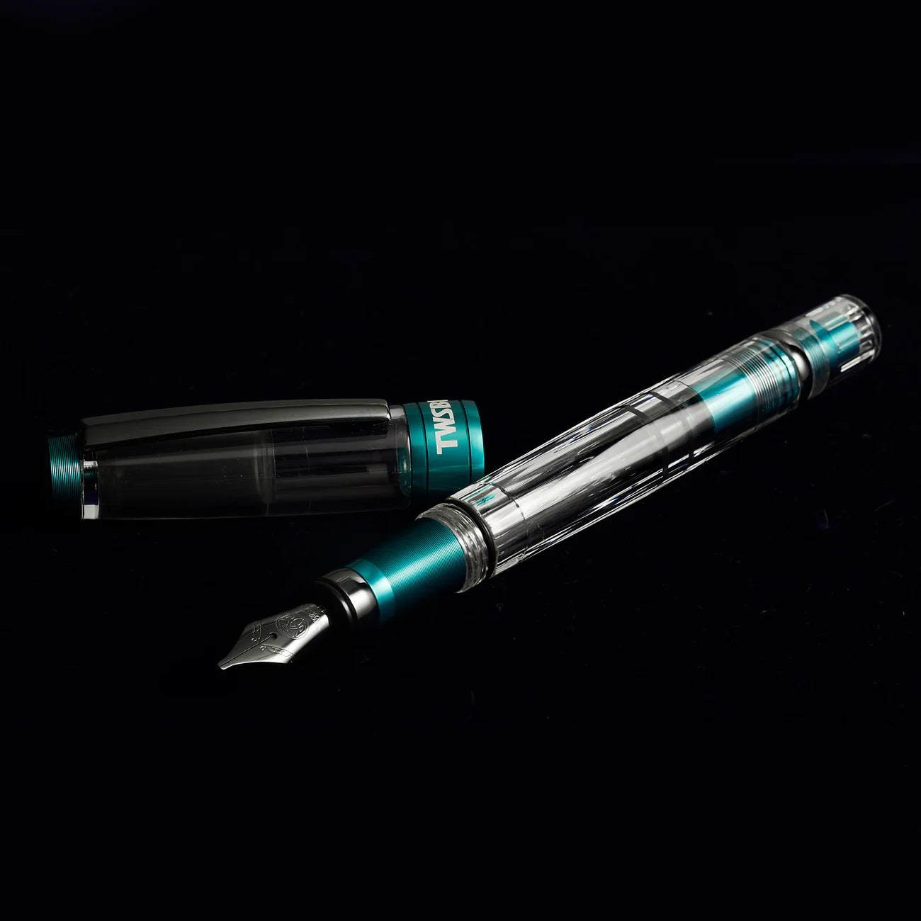 TWSBI | Pluma Estilográfica Diamond 580 ALR Caribbean with Onyx F